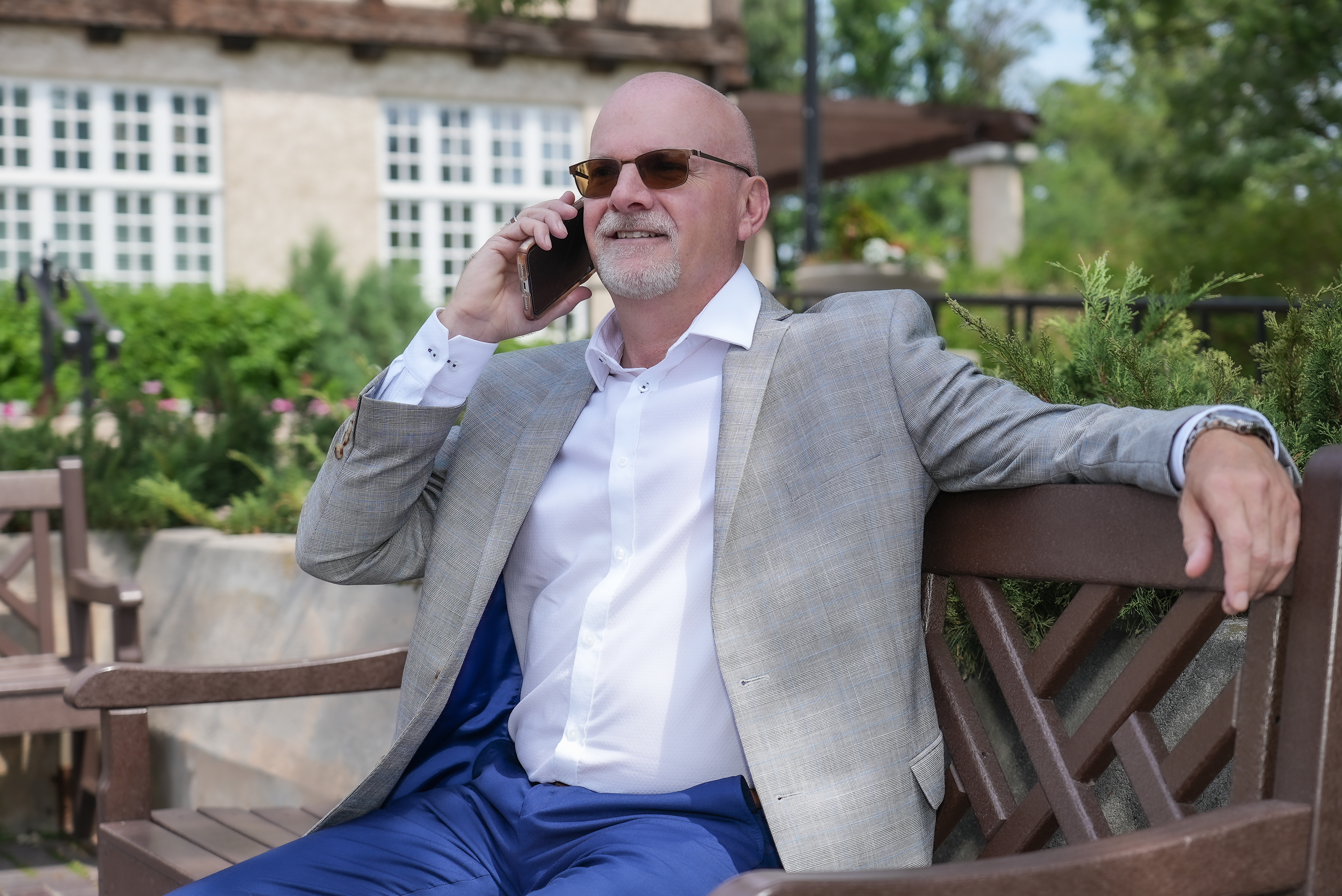 Jim Born : Vivico Real Estate : Home